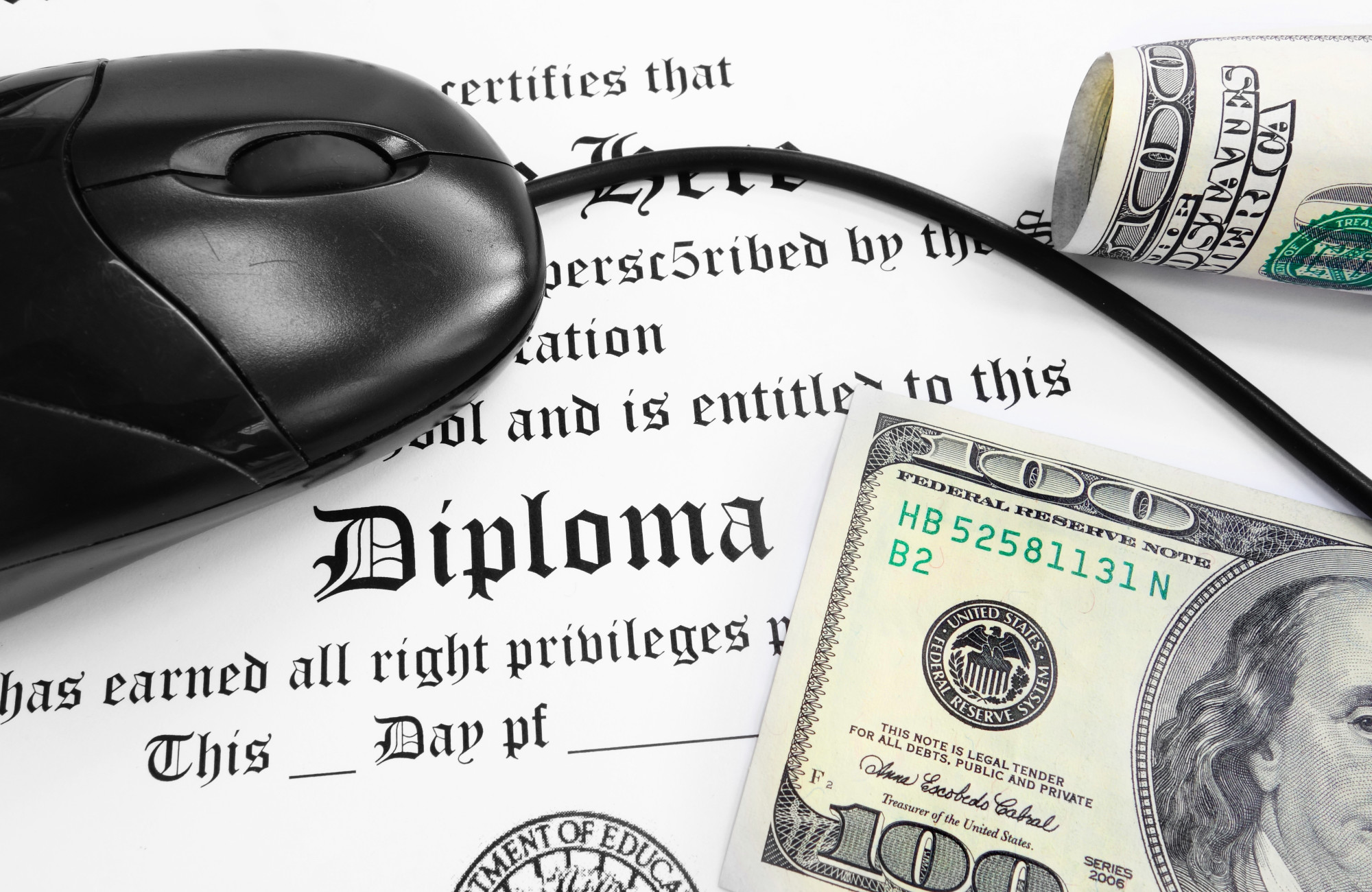 6 Surprising Benefits Of Earning An Online Degree 6 Surprising Benefits Of Earning An Online Degree