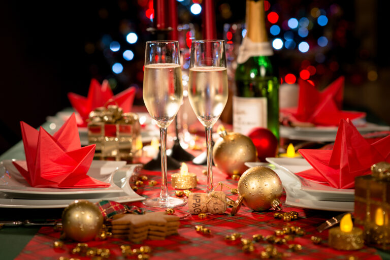 How to Plan the Best Corporate Christmas Party Ever | My Zeo