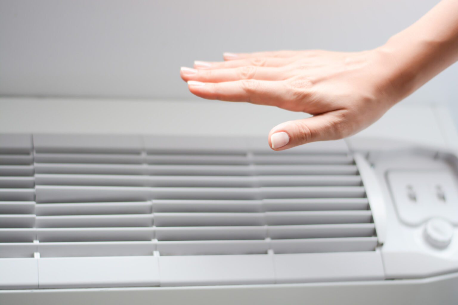 5 Signs of a Broken AC Unit You May Have Neglected - My Zeo