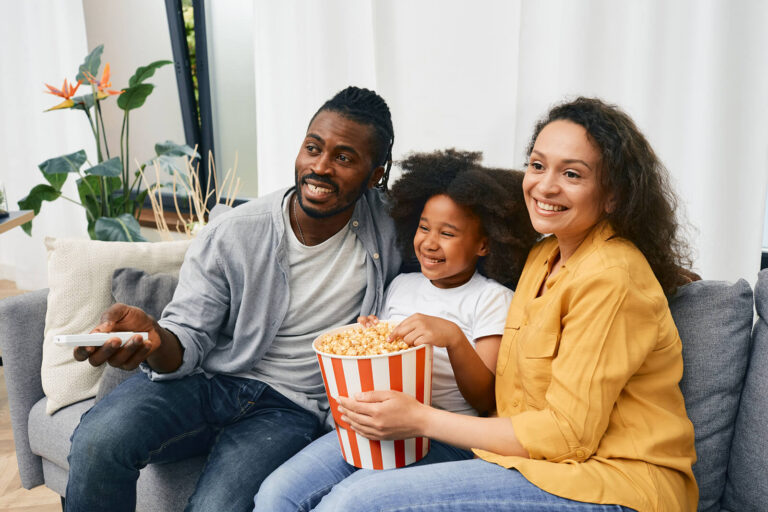 How to Host a Super Exciting Movie Night at Your Home | My Zeo